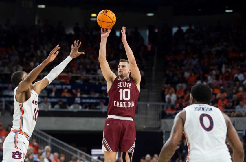 Auburn basketball pursuing South Carolina transfer Erik Stevenson Auburn basketball pursuing South Carolina transfer Erik Stevenson