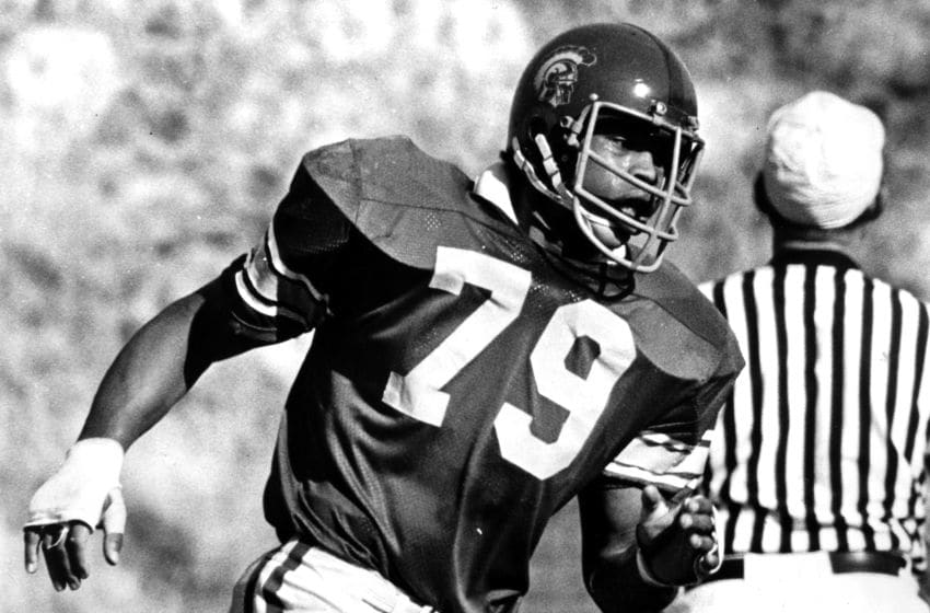 USC Football Great Gary Jeter Dies at 61