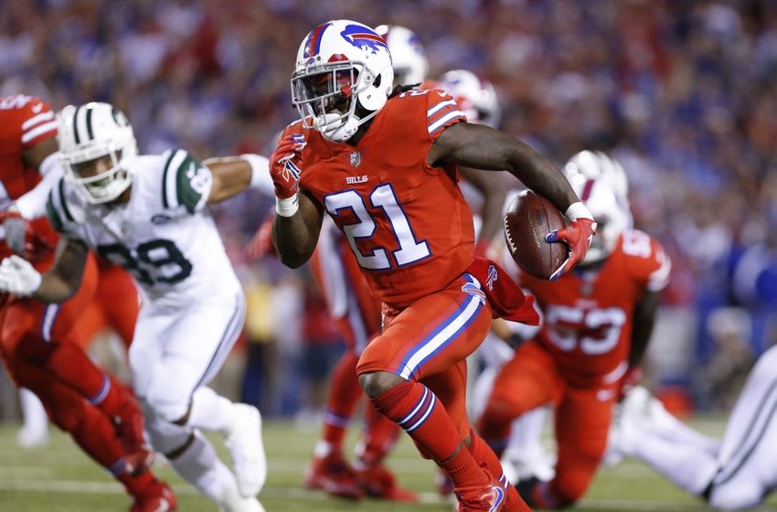 USC NFL Week 2 Roundup: Nickell Robey Scoops Fumble For Six (9/20)