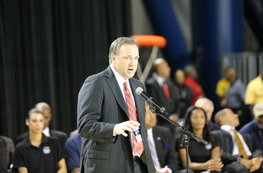 Houston Rockets CEO Tad Brown: Current executives will not buy team