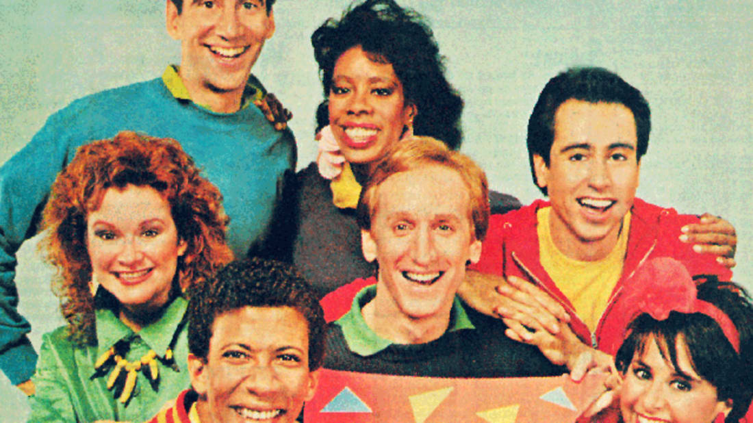Square One Television Cast Amazon.com: Spec Cast 1/16 New Holland 273
