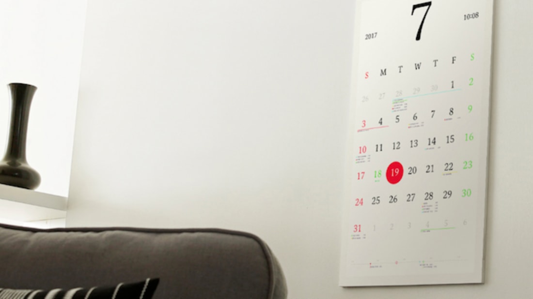 This Smart Wall Calendar Looks Like Paper and Acts Like an App