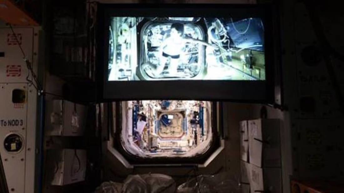 The International Space Station's Media Library Is Stocked With Sci-Fi ...