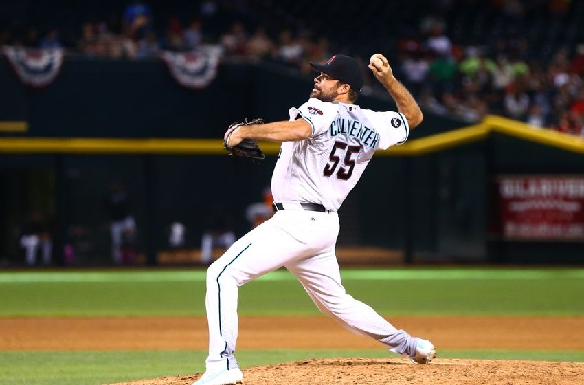 Chicago Cubs: How Josh Collmenter might fit in this year