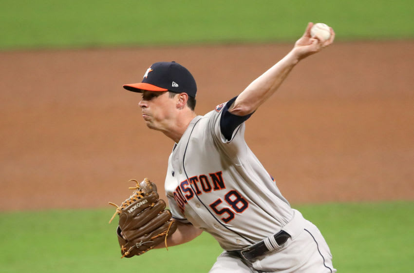 Astros exercise Brooks Raley's option for 2021 season