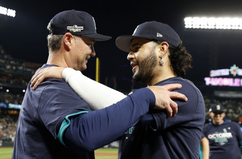 Eugenio Suarez received an A grade for his season with the Mariners