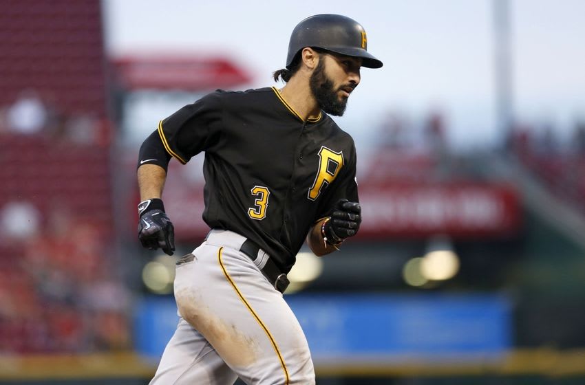 Pittsburgh Pirates 7, Cincinnati Reds 3: Stars And Stiffs
