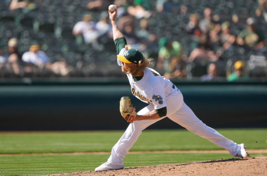 Jordan Weems signs with Washington Nationals