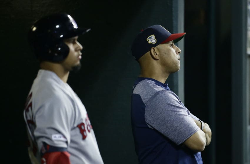 Red Sox failure to move runner over proves costly in extra-innings