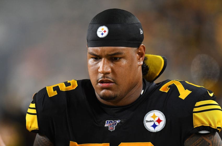 Steelers OT Zach Banner mentions two standout players at training camp