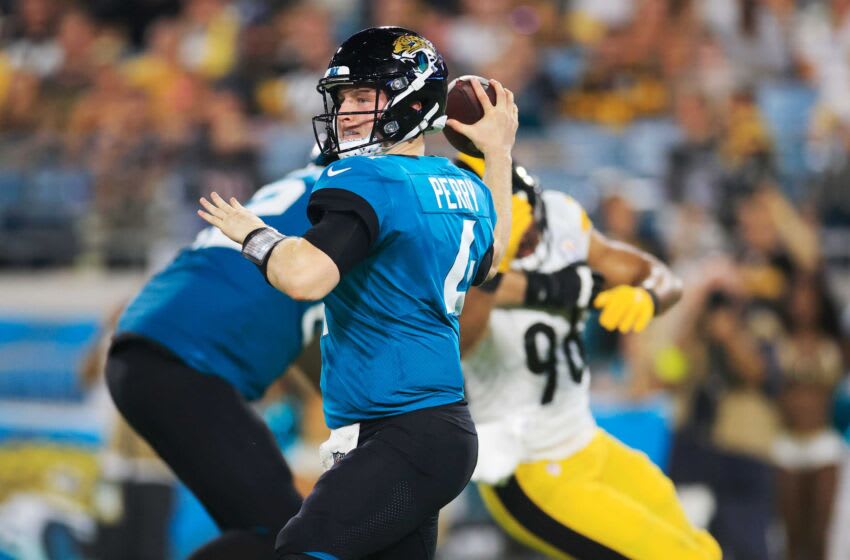 EJ Perry highlights list of players the Jacksonville Jaguars sign to ...