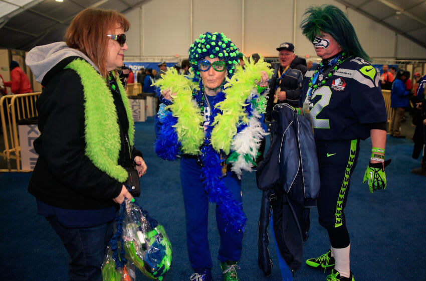 Seattle Seahawks news for Monday: Ode to Mama Blue