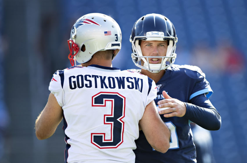 Free agent signing day is here again for the Tennessee Titans
