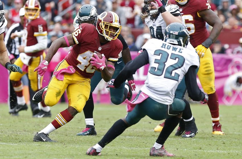 Alfred Morris rolls old school on and off the field