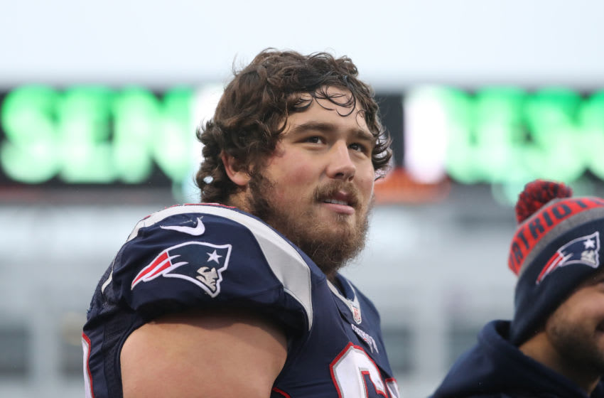 Patriots: David Andrews returns to practice with thick thumb wrap