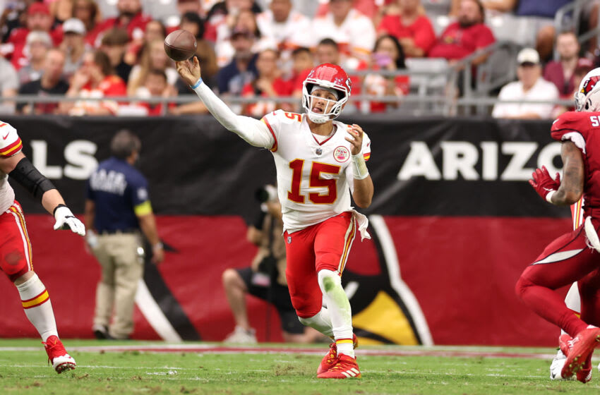 Twitter reacts to PFF’s disrespectful grade of Patrick Mahomes in Week 1