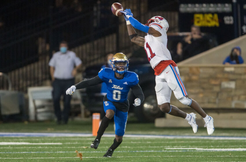 KC Chiefs select Rashee Rice in second round of 2023 NFL Draft