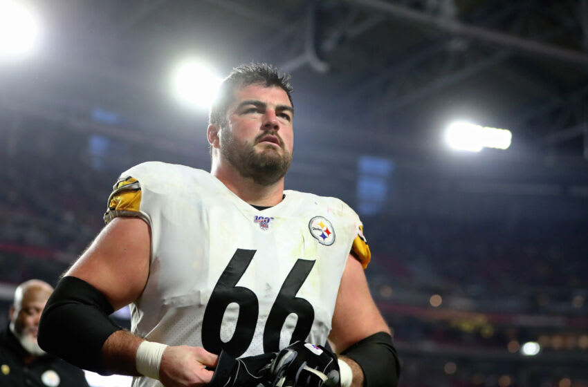Dallas Cowboys should consider bringing David DeCastro in