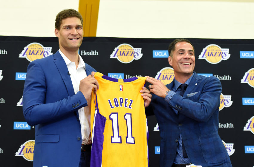 Los Angeles Lakers: Examining the combination of Brook Lopez and Julius ...