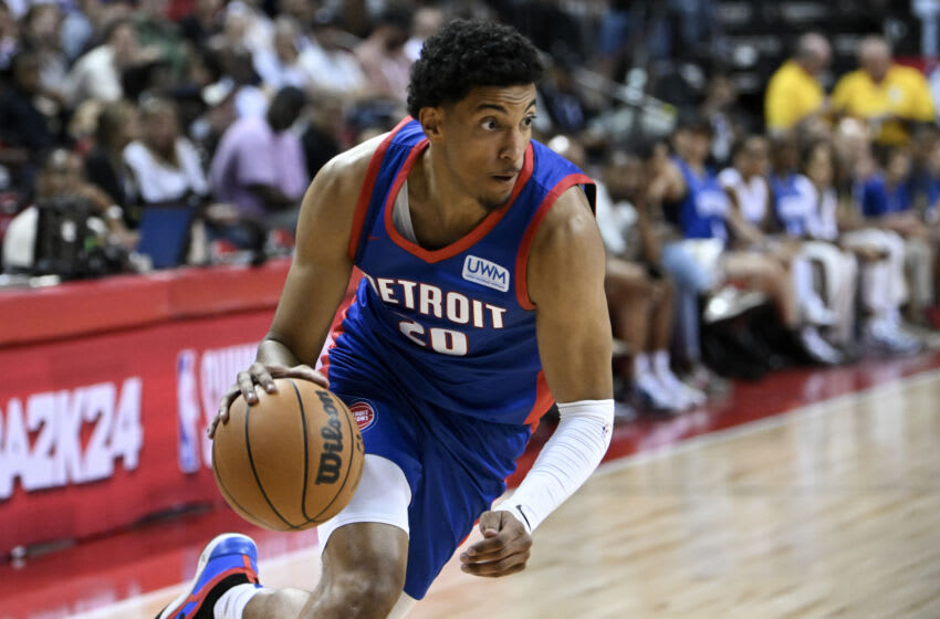 How many roster spots do the Detroit Pistons have left?