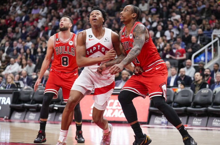 Bulls fans furious after Raptors steal Javon Freeman-Liberty on two-way ...
