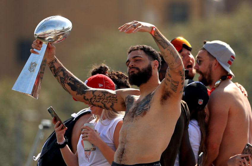 Toronto Raptors: Tampa Bay Buccaneers players show off Raptors fandom