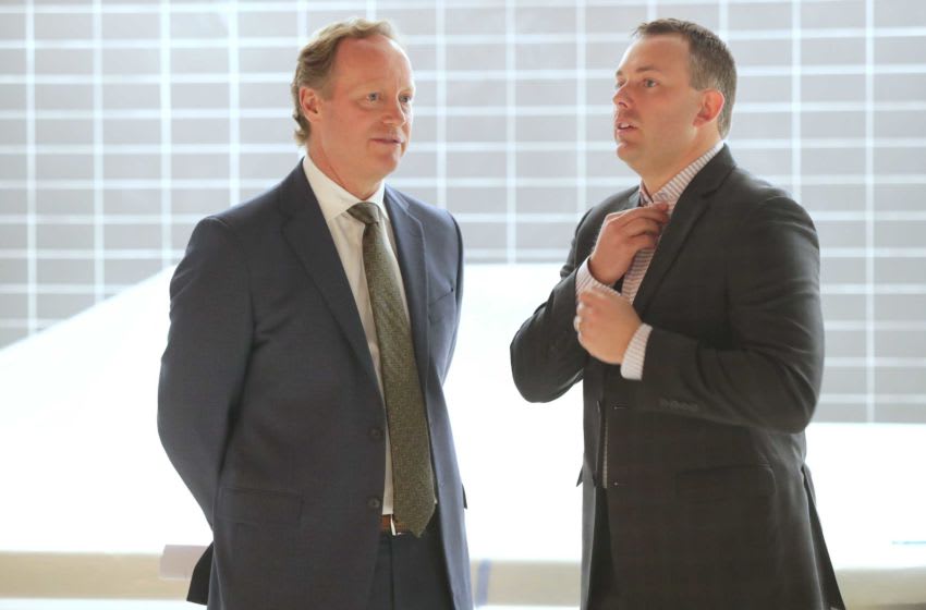 Should the Milwaukee Bucks keep or trade their first round pick?