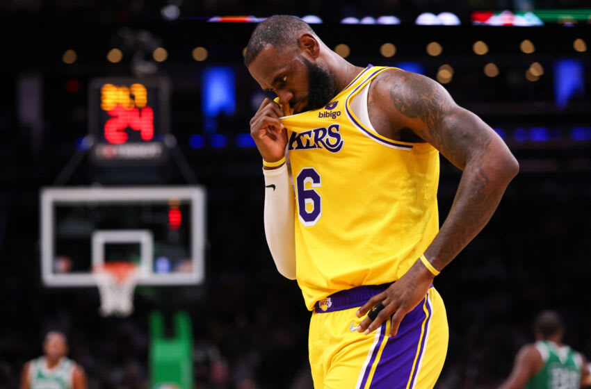 It’s up to LeBron James to save the Los Angeles Lakers