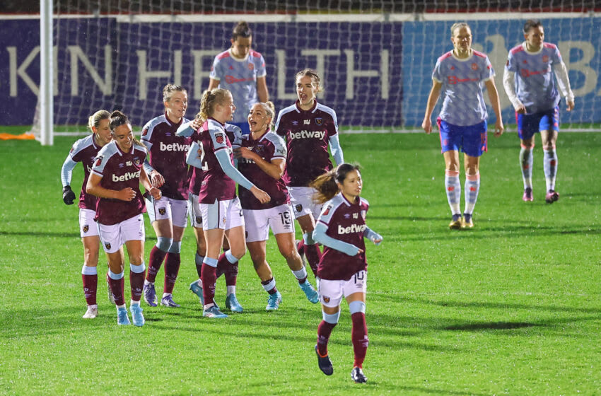 Fisk’s late goal earns West Ham a point vs Man United in WSL