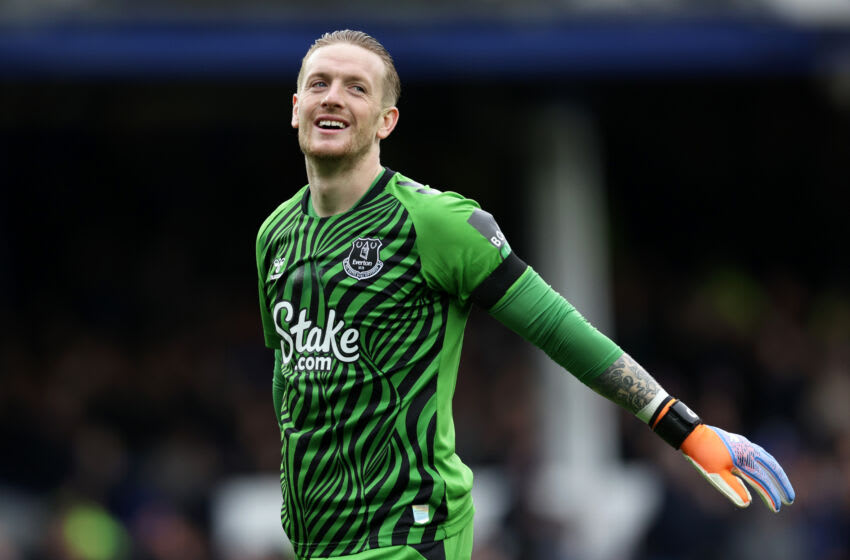 Pickford pens new Everton deal in boost for Blues and his boss