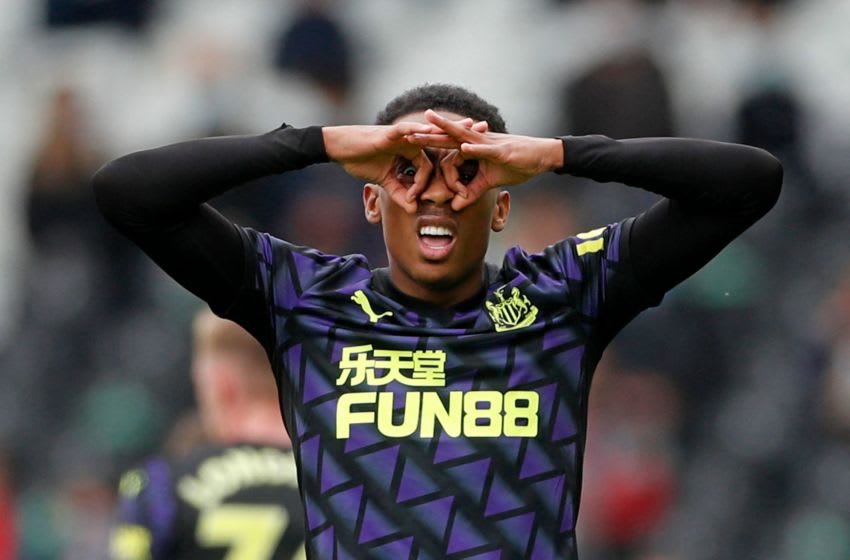 Arsenal could strike Joe Willock swap with eye on £100m double transfer