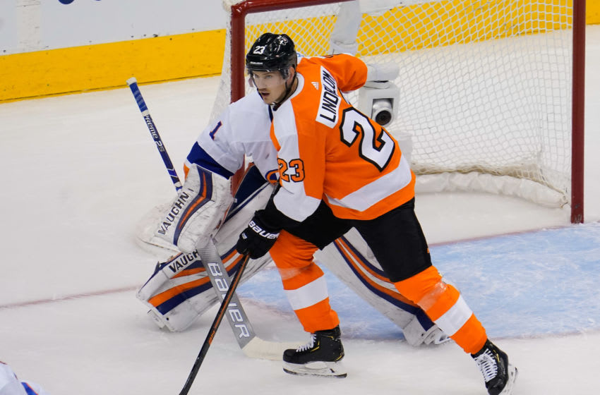 A Look at the Flyers Winger Depth Chart