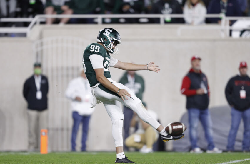 Michigan State Football: What’s on a Spartan fan’s ideal Christmas wish ...