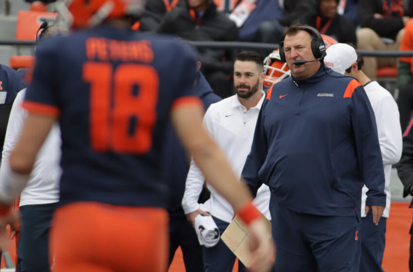 Illinois Football: Illini coaches eyeing talented Indiana recruits