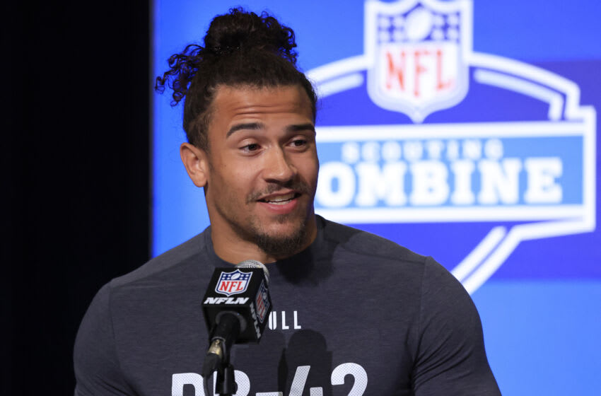 Illinois Football: Philadelphia Eagles select Sydney Brown in the 2023 ...