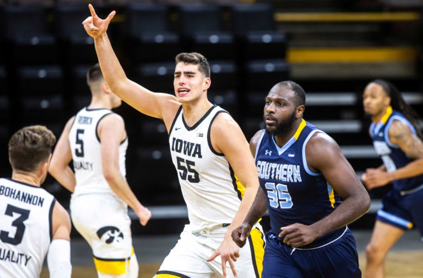 North Carolina vs. Iowa: 2020-21 college basketball game preview, TV ...