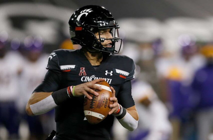 Cincinnati Football: Bearcats pick up commitment from coveted 2024 4 ...