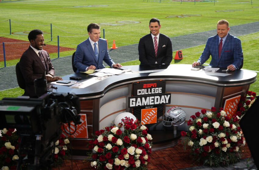 ESPN College GameDay Week 1 live stream: Watch OSU vs. Notre Dame online
