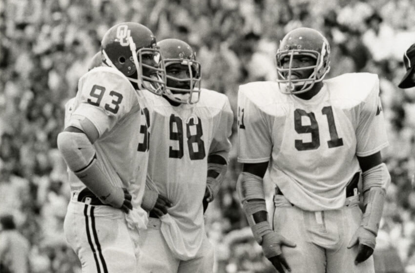 Oklahoma football: Selmon brothers statue to be dedicated on Saturday