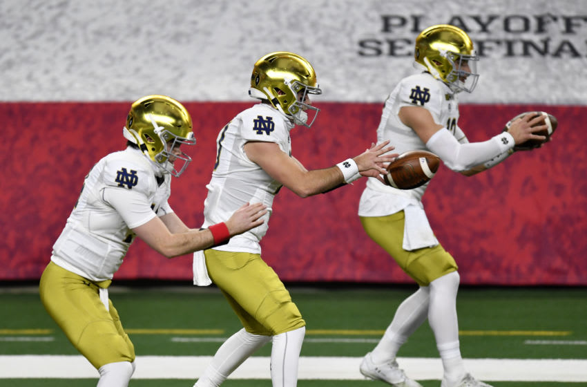 Notre Dame Football: Approach Irish need to take at QB to start season
