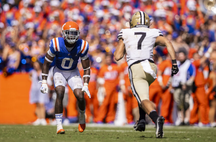 Florida football: Trey Dean should stop flexing until further notice