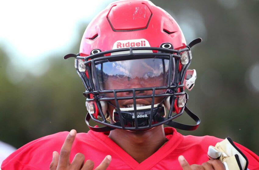 Florida football recruiting: Gators in top three for Teddy Foster