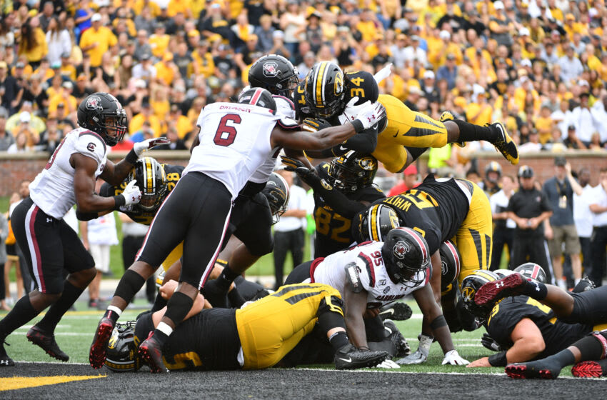 South Carolina Football’s GOAT Series: Top-15 greatest linebackers of ...