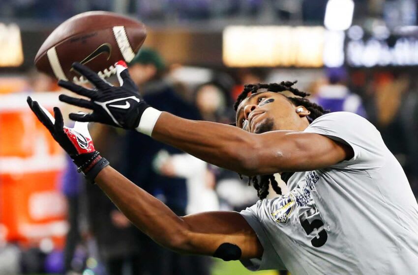 Texas Football: New WR AD Mitchell is already ‘turning heads’ in workouts