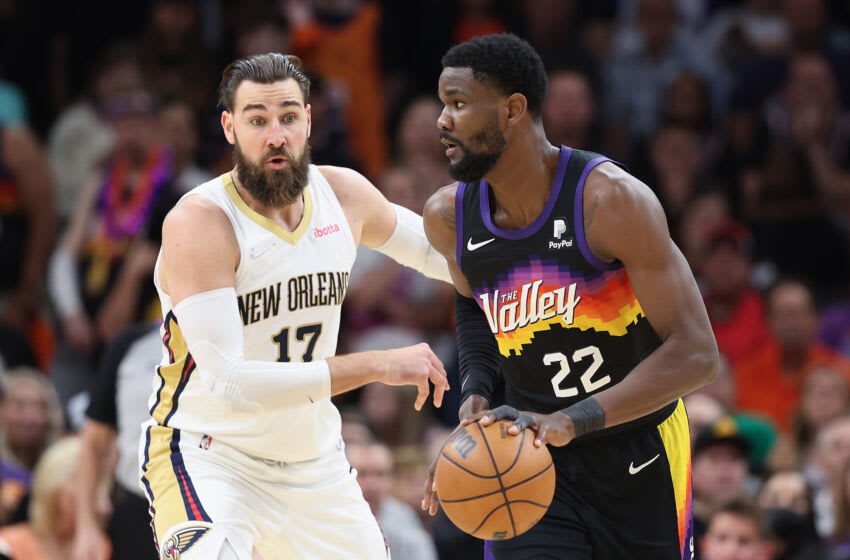 Are the Phoenix Suns facing a center squeeze?