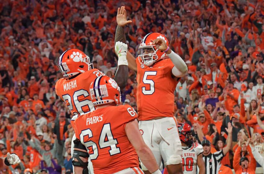 Clemson Football: Tigers dominate Pack, take control of ACC Atlantic