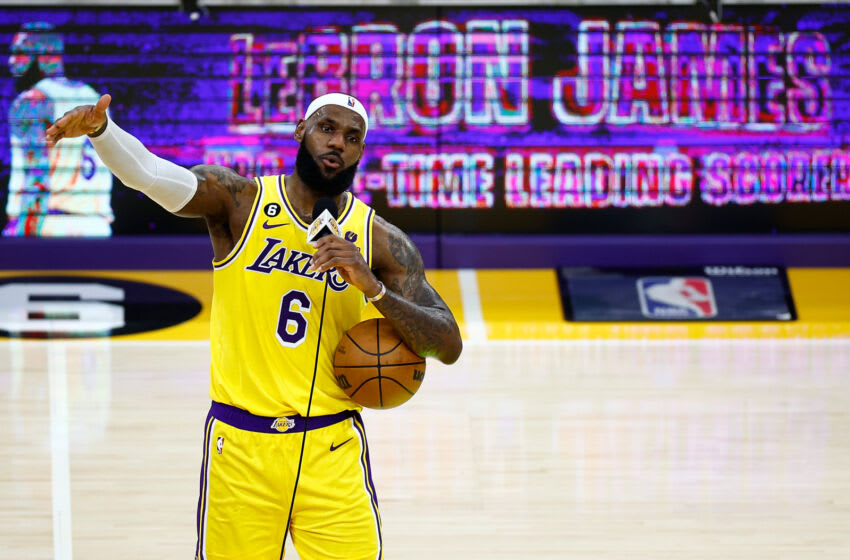 Lakers’ LeBron James sets internet ablaze with NSFW slip-up after ...