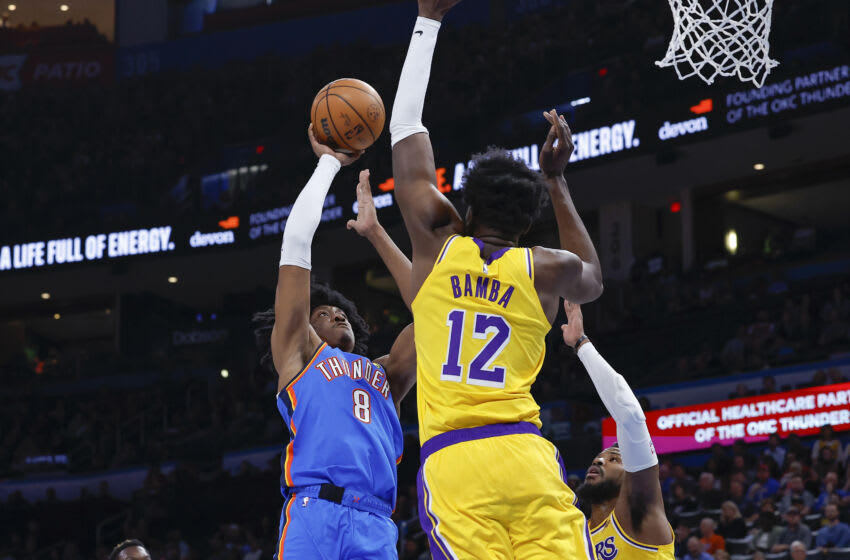 Lakers survive the Thunder without their two top stars to keep playoff ...