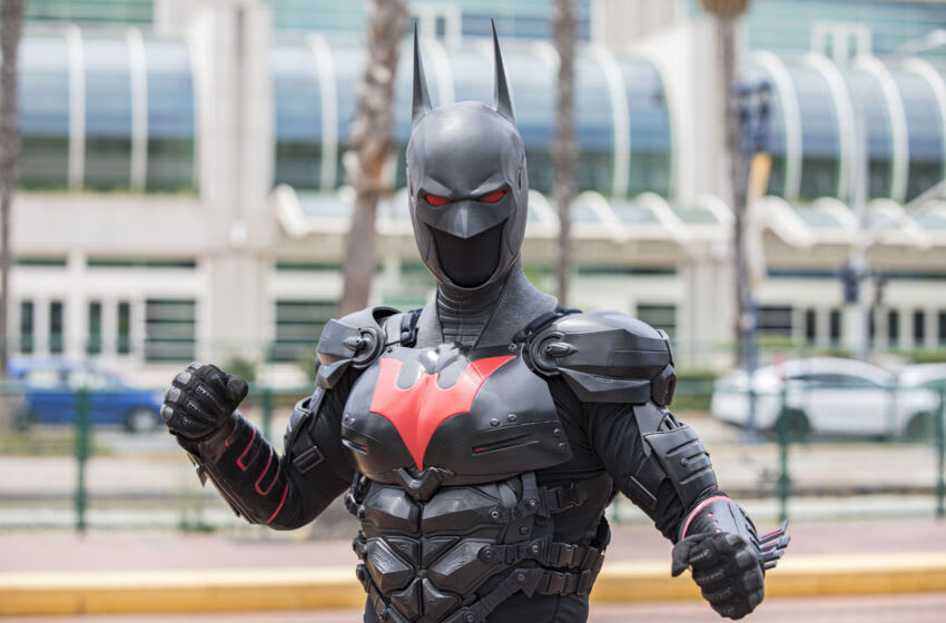 DC is bringing the Flashpoint universe back in limited new series