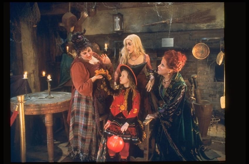 Hocus Pocus cast ages: How old were the actors then (and now)?